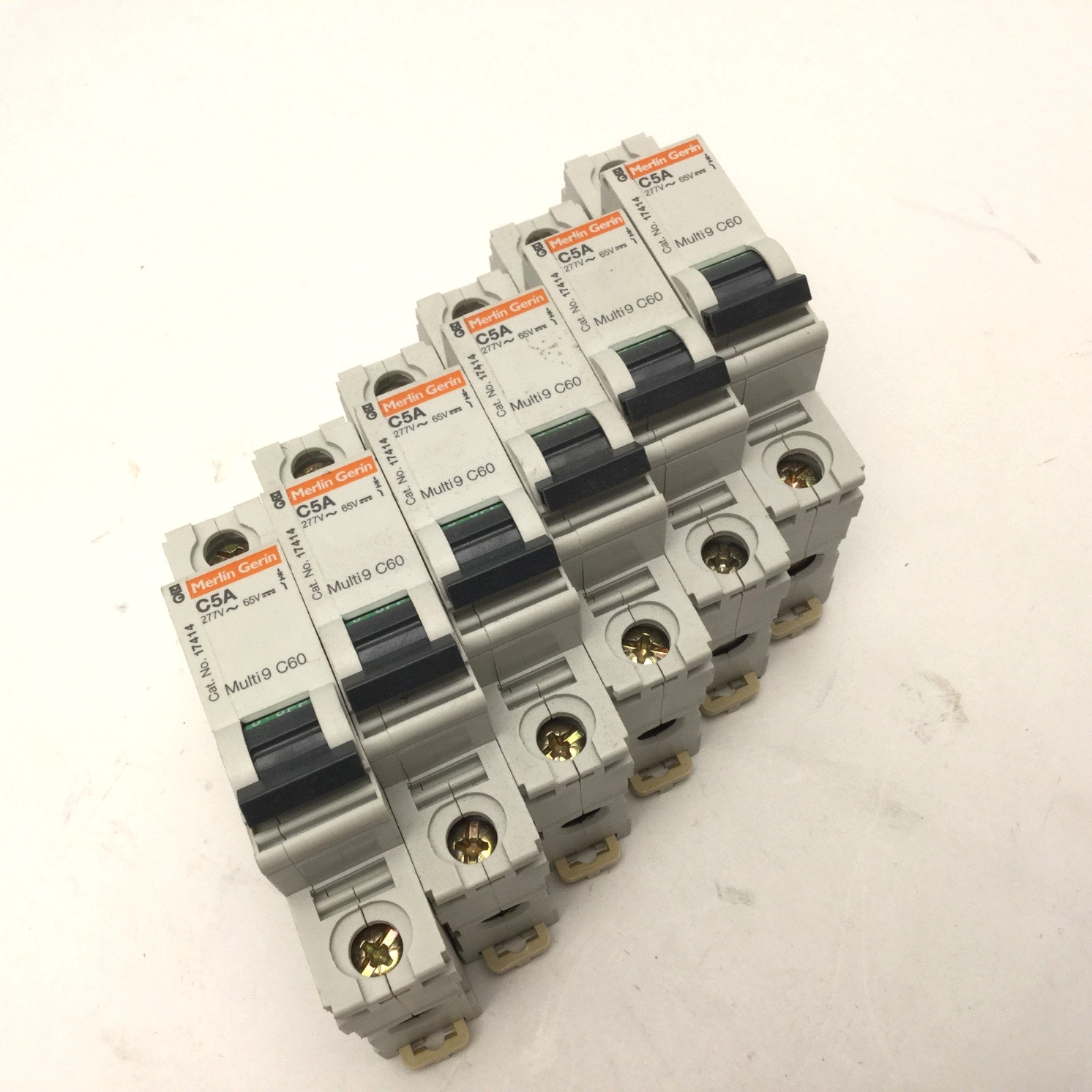 Lot of 6 Merlin Gerin Multi9 C60 C5A Circuit Breaker, 277VAC, Single-P – Next Day Automation