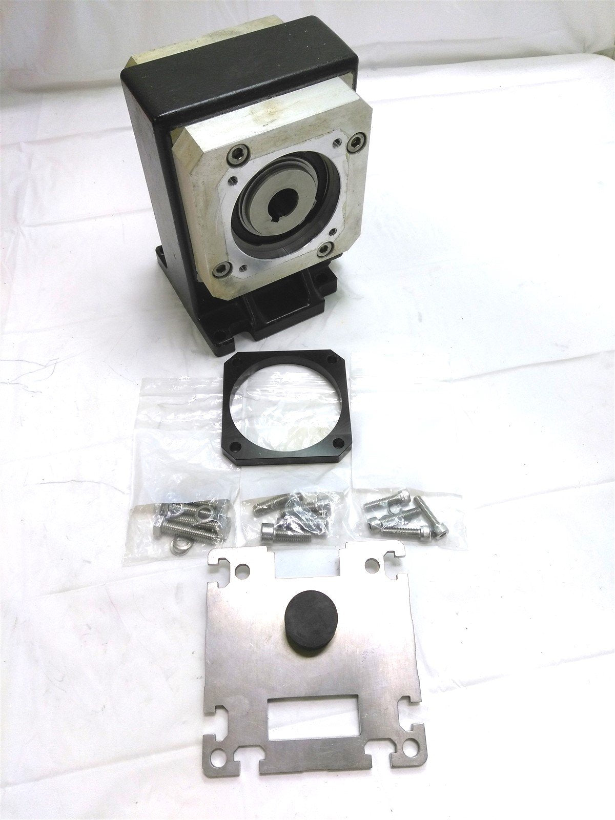 Parker Linear Actuator Drive Station Belt Gear Housing, Input 22mm/32m ...