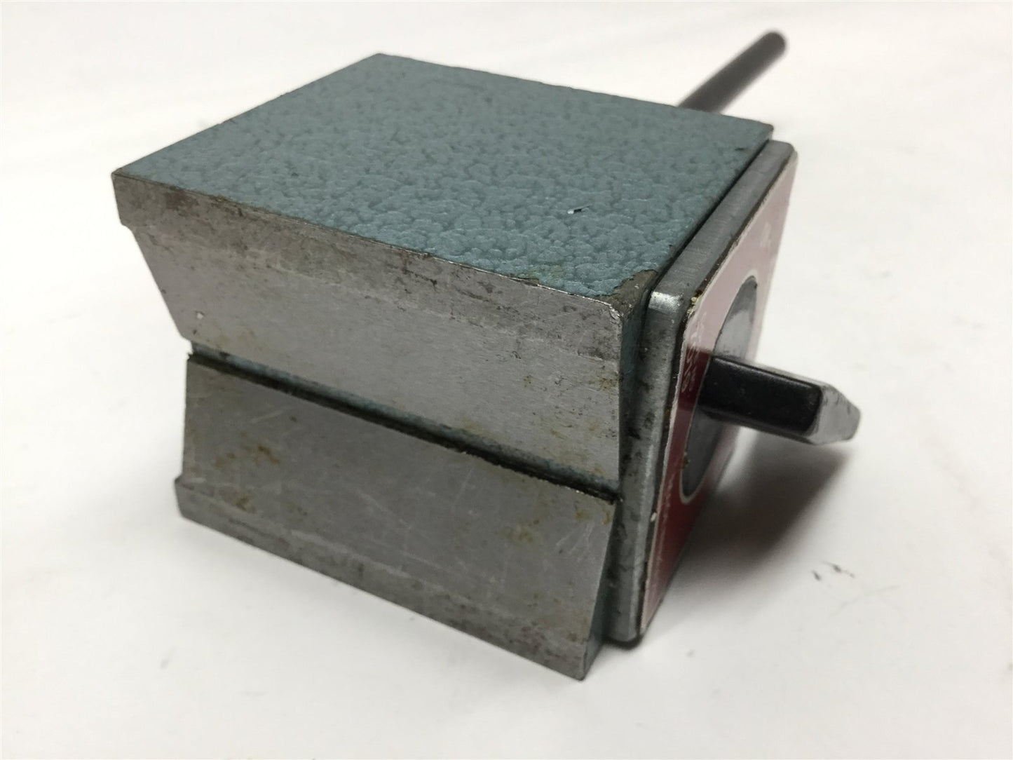 Mitutoyo 7019 ON/OFF Magnetic Machinist Toolmaker Indicator Holder Bas ...