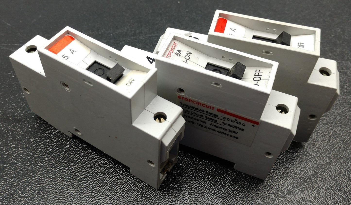 Lot of 3 Entrelec LR88297 1-Pole Circuit Breaker, UL 5A-240VAC, CSA 5A – Next Day Automation