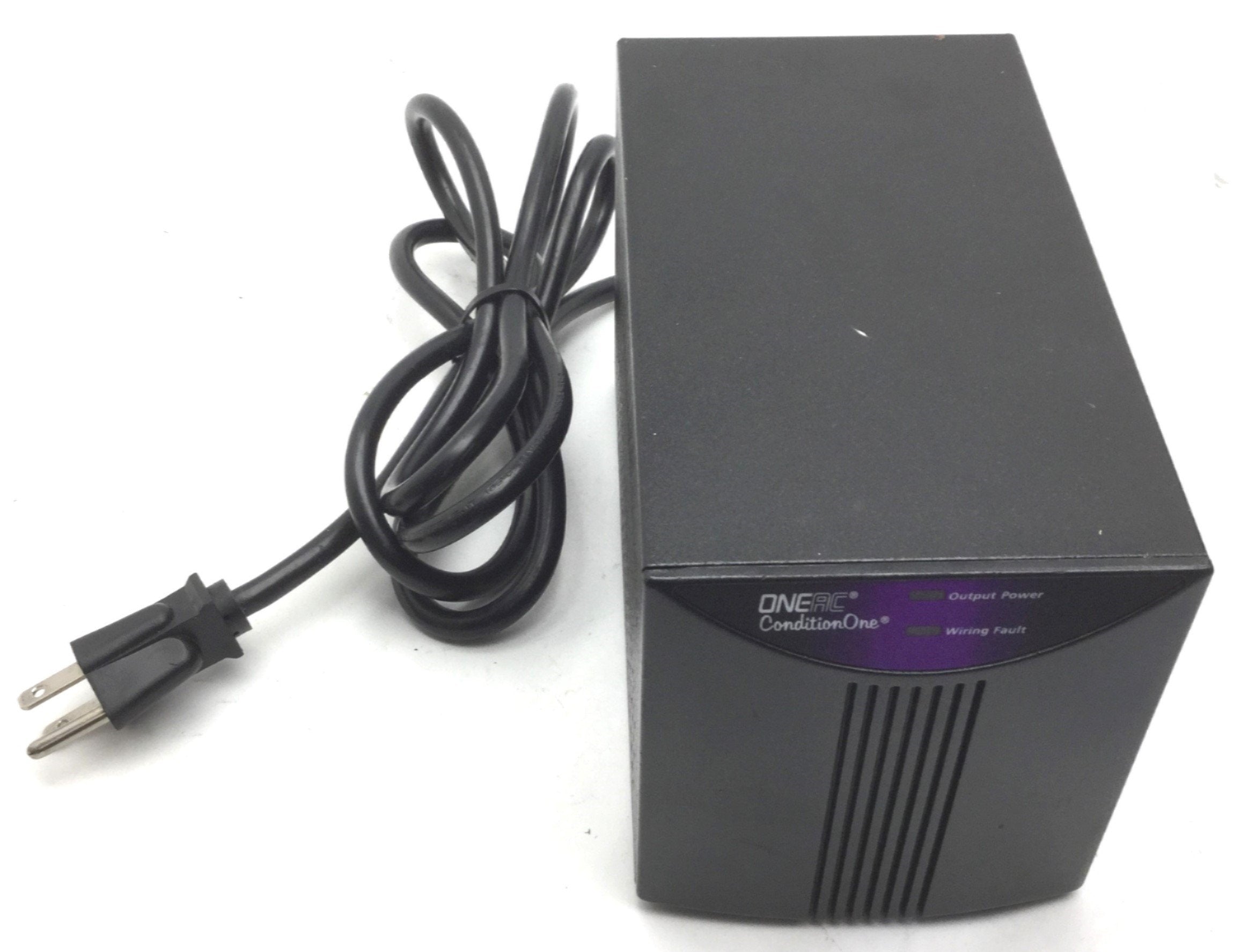 OneAC PC075A Power Conditioner, Input: 120VAC, .69A, Output: 120VAC, 6 ...
