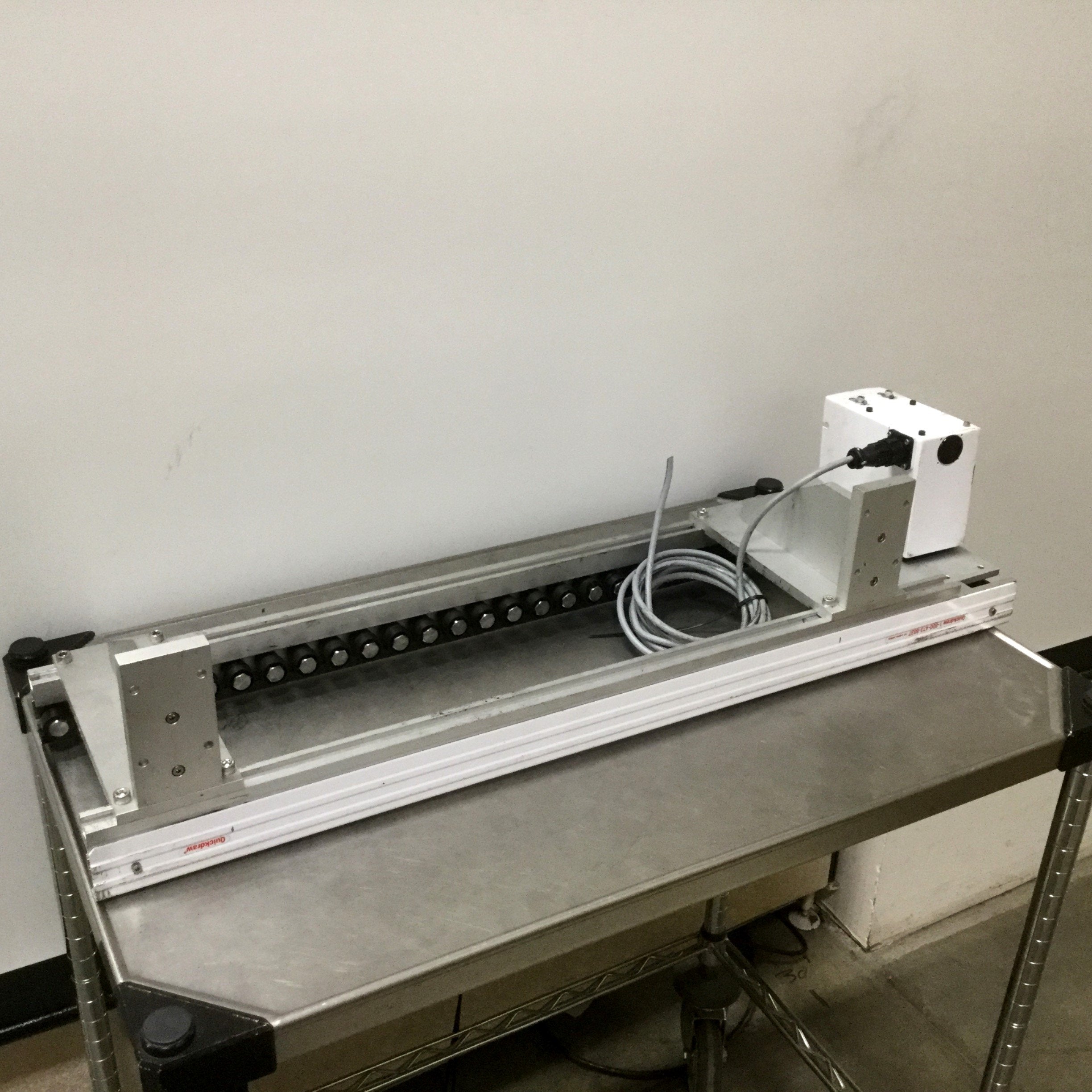 Quickdraw 801384 MR Series Slip Roller Conveyor, 30" Long, Voltage 24V ...