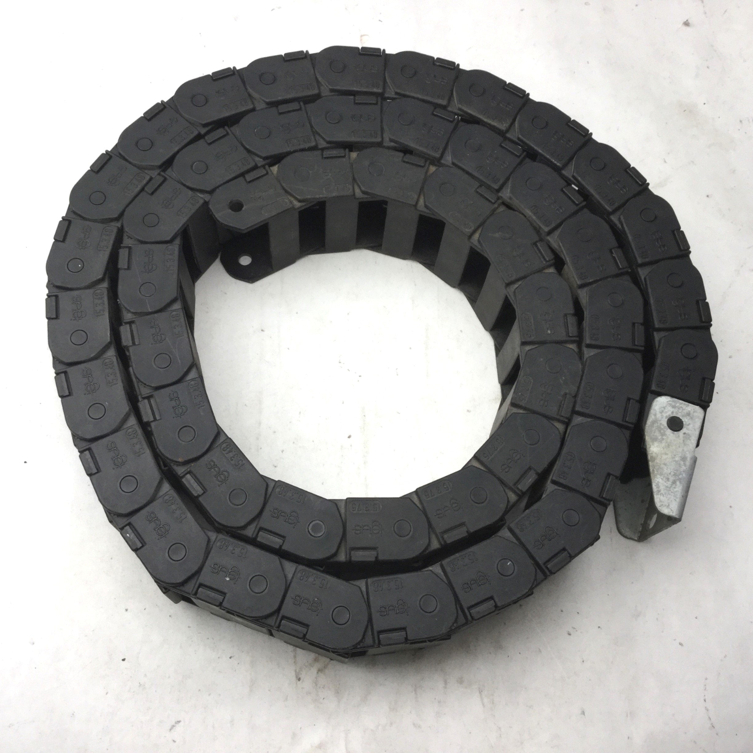 IGUS 15.3.75 Energy Chain Cable Carrier Length: 58" 48 Links 2" x 1" E ...