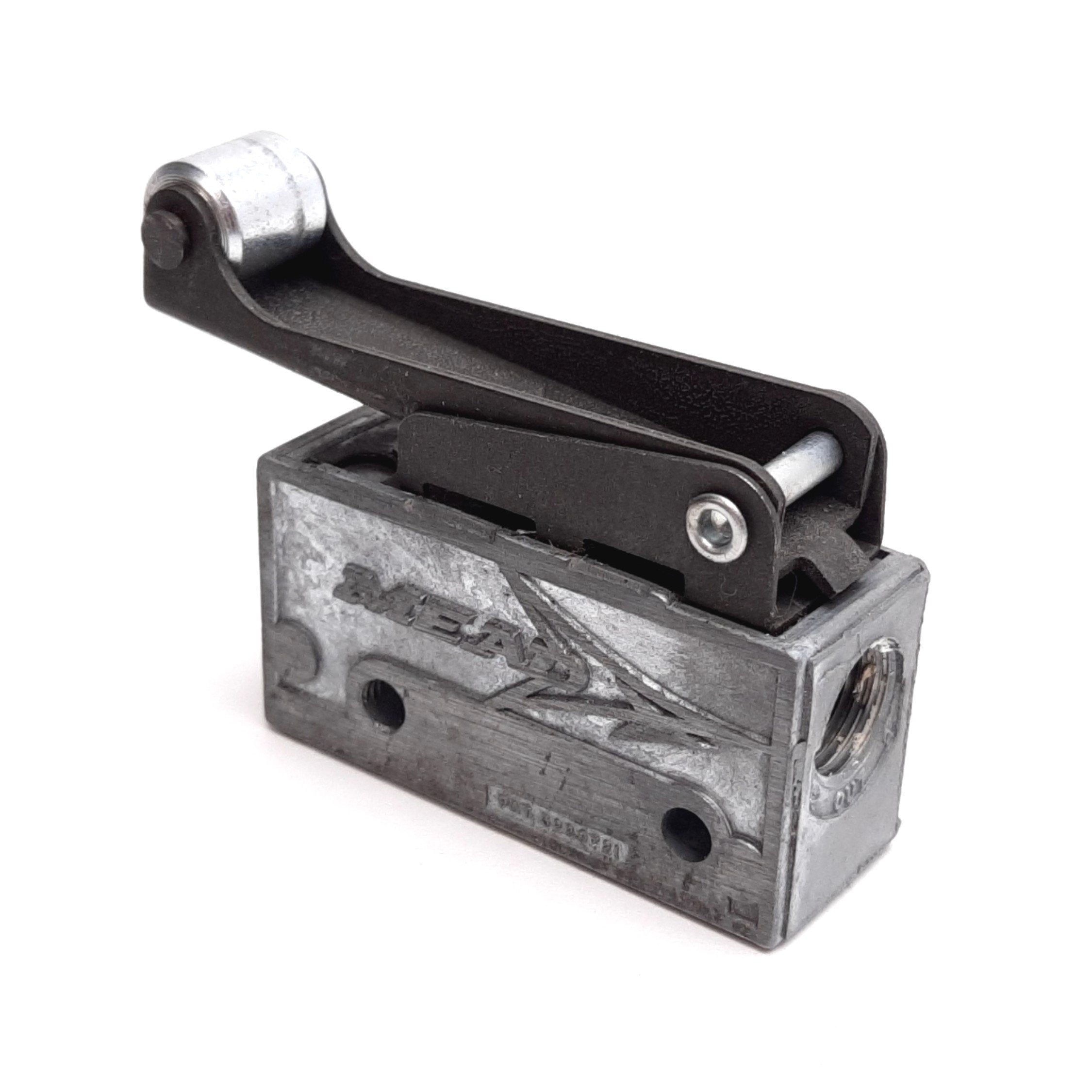 Mead MV-15 Mechanical Air Valve, Roller Actuator, 2-Position 3-Port, 1 ...