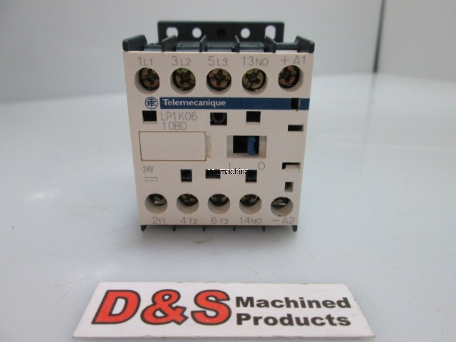 Telemecanique LP1K06-10BD Contactor 3-Pole 600VAC 15A, 24VDC Coil ...