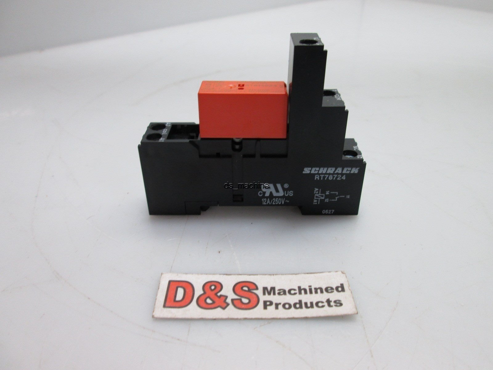 Schrack RT78724 Relay Socket 12A / 250V w/Schrack RTB14024 Relay 24VDC ...