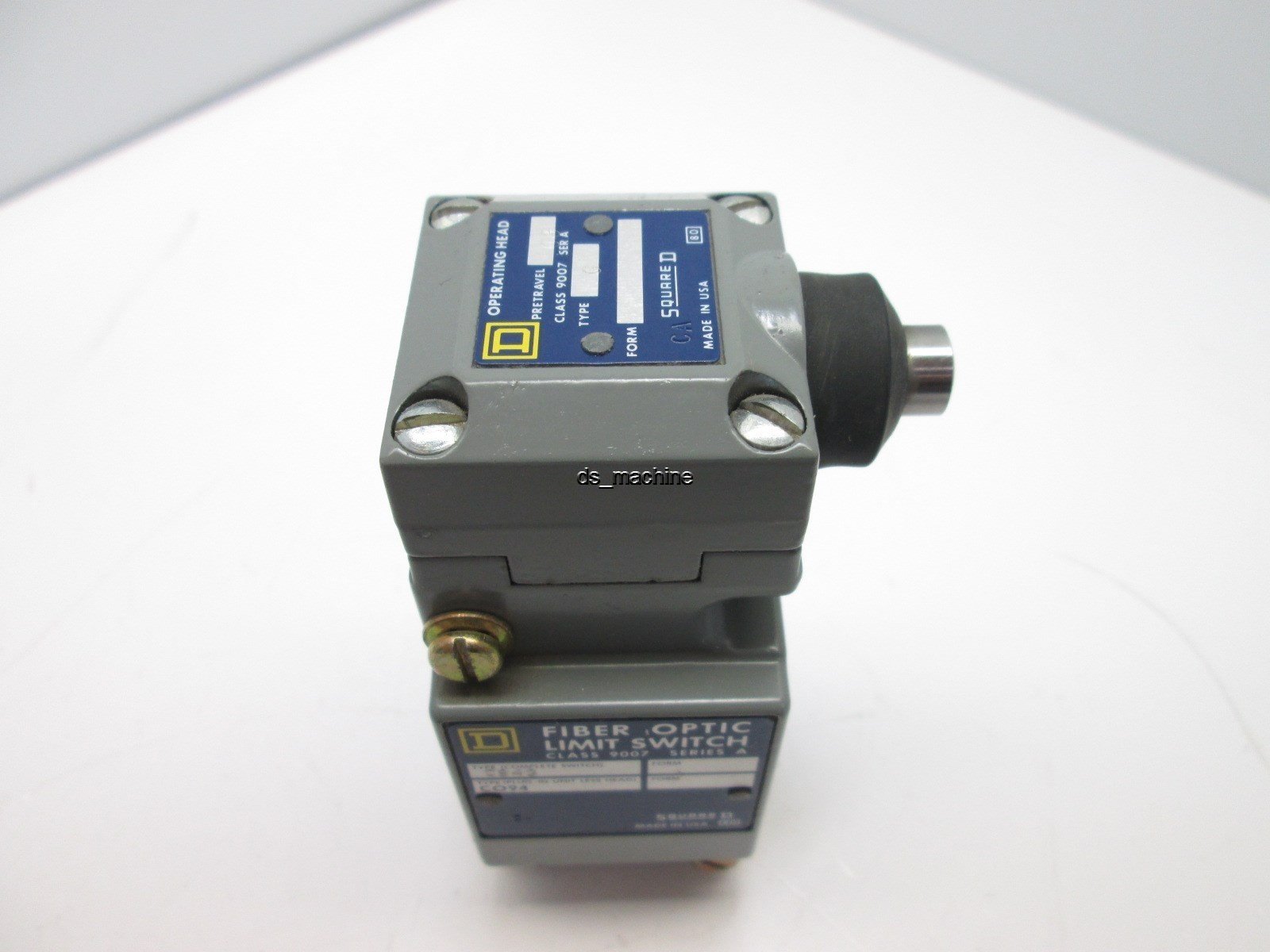 Square D CO94 Fiber Optic Limit Switch and Push Rod Actuator Head Type ...