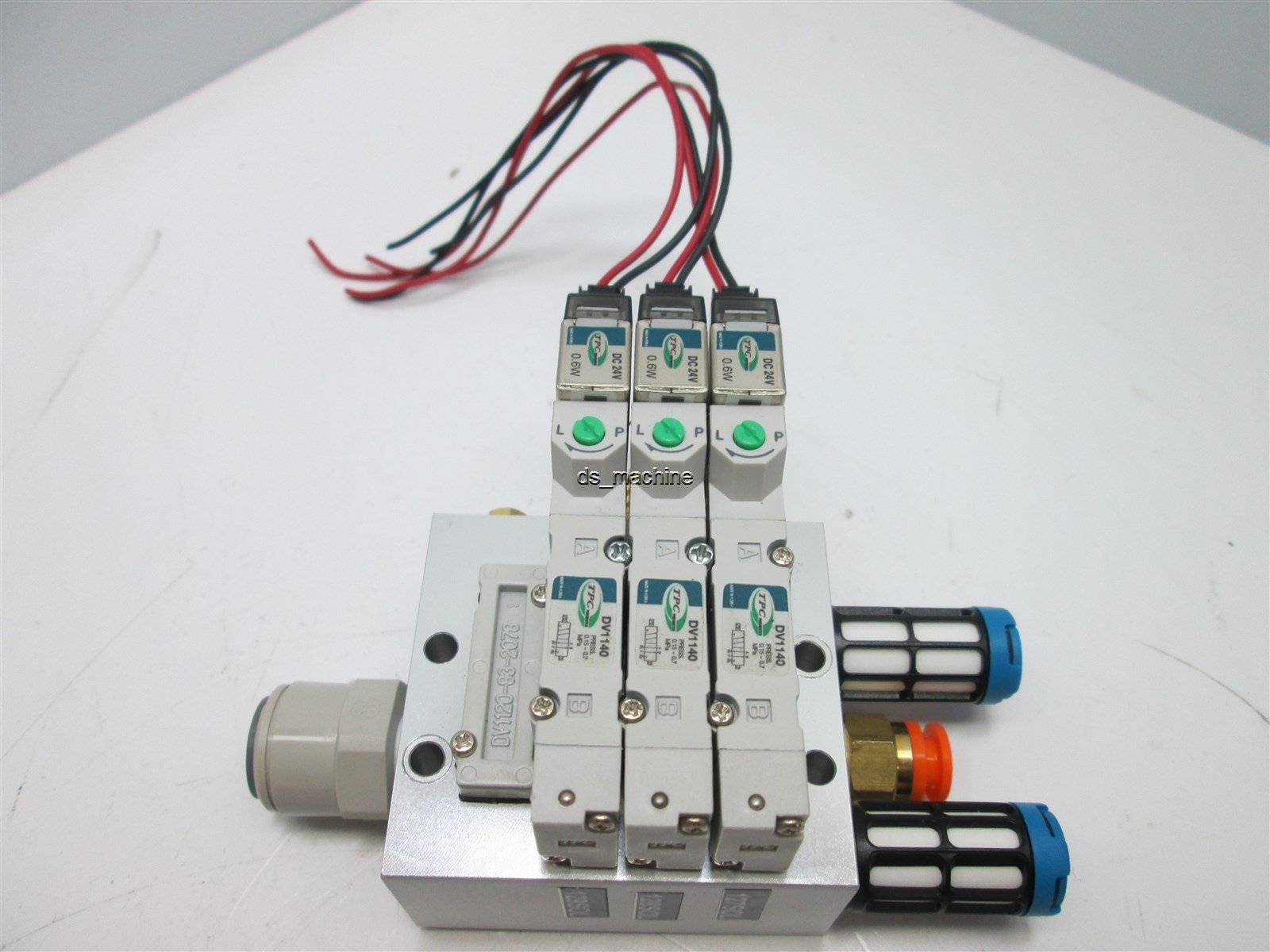 TCP Motion DV1140 Bank of 3 Pneumatic Solenoid Valves 24VDC 0.06W Coil ...