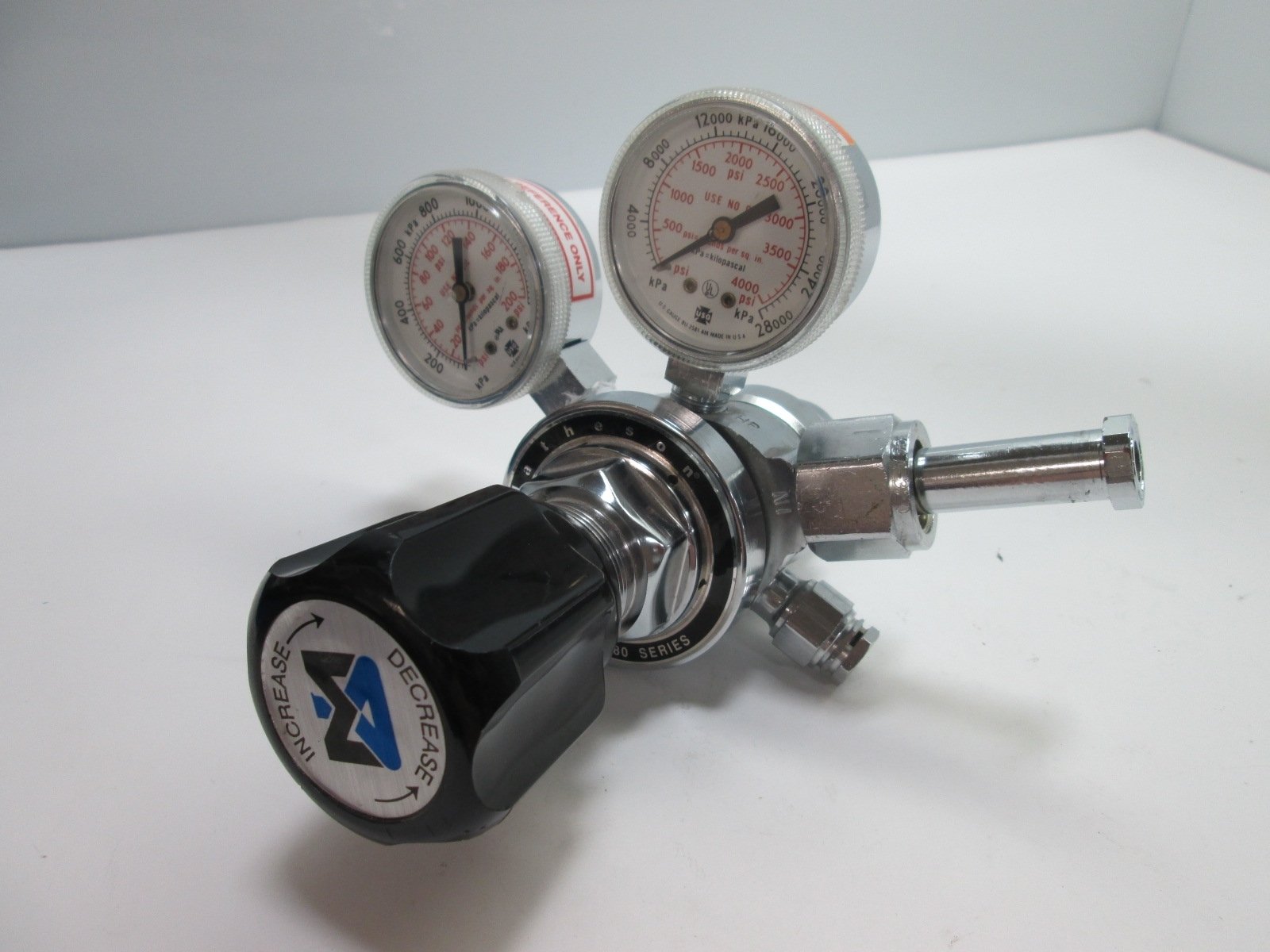 Matheson 3283-NI Pressure Regulator, Pressure Rating: 3000psi, 2x Gaug ...